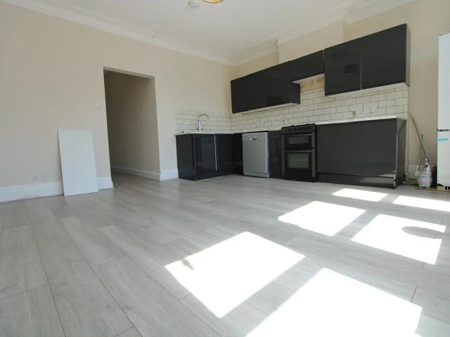 Apartment at University Road, Greater London