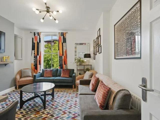 Apartment at Ulsterville Avenue, Belfast