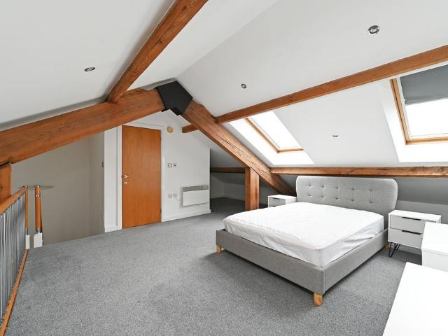 Apartment at Upper Allen Street, Sheffield