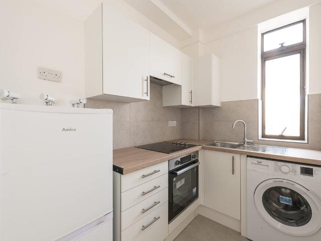 Apartment at Upper Berkeley Street, City of Westminster