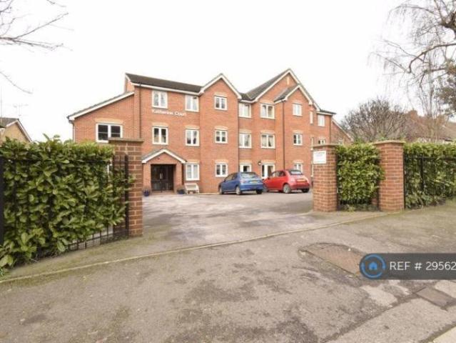 Apartment at Upper Gordon Road, Surrey Heath