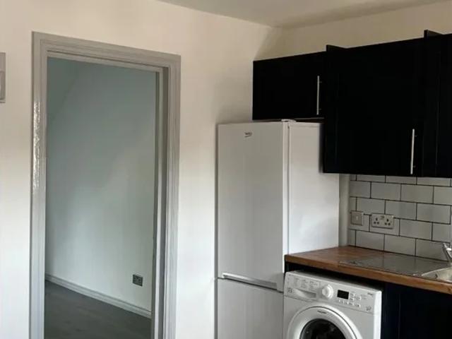 Apartment at Upper Green East, Greater London
