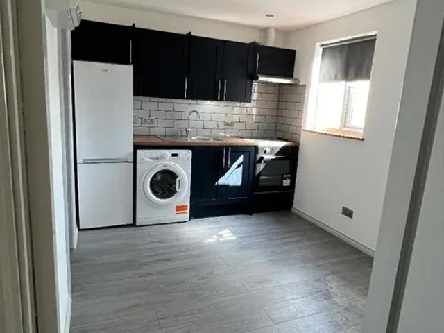 Apartment at Upper Green East, Greater London