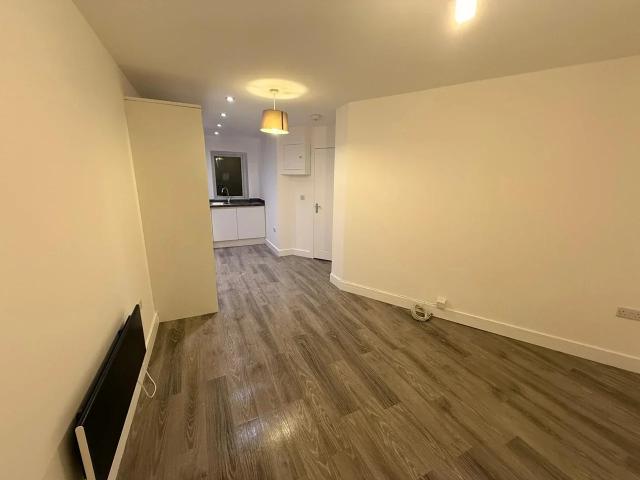 Apartment at Upper Green Street, High Wycombe
