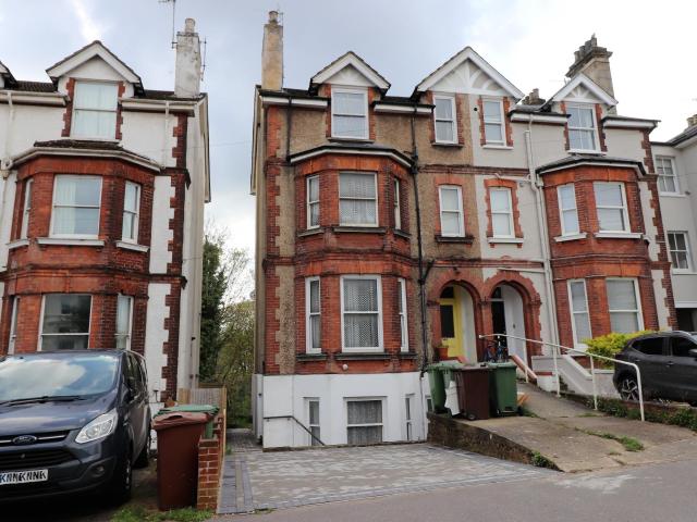 Apartment at Upper Grosvenor Road, Tunbridge Wells