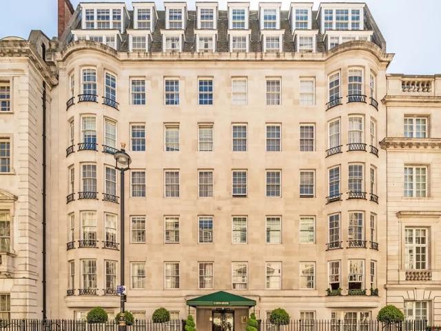 Apartment at Upper Grosvenor Street, City of Westminster