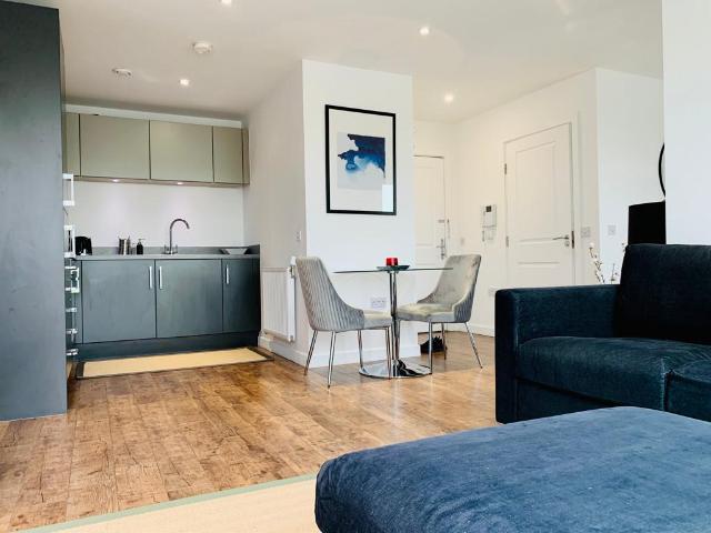 Apartment at Upper North Street, Greater London