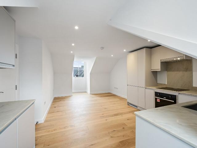 Apartment at Upper Shirley Road, Greater London