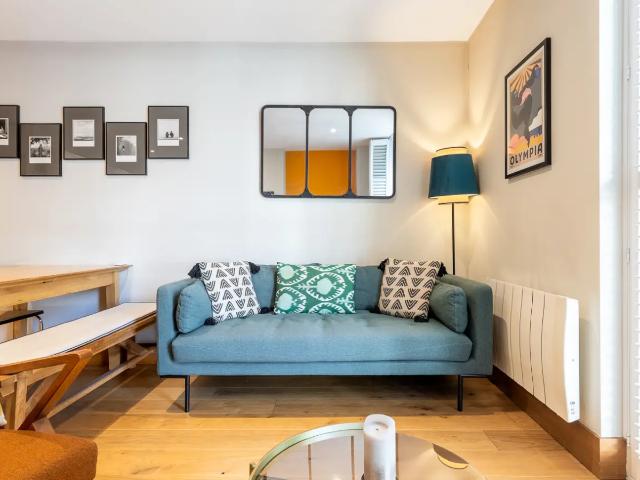 Apartment at Inverness Terrace, City of Westminster