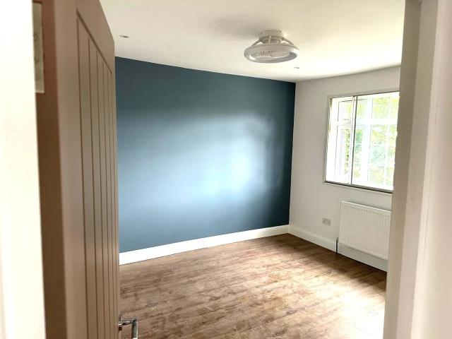 Apartment at Upper Sutton Lane, Greater London