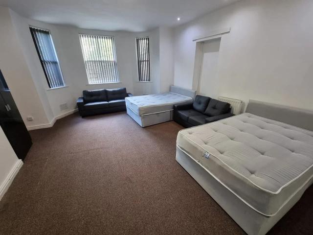 Apartment at Upper Parliament Street, Liverpool