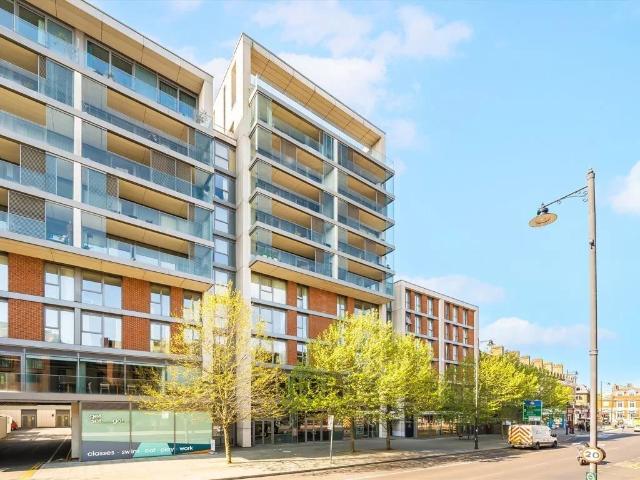 Apartment at Upper Richmond Road, Greater London
