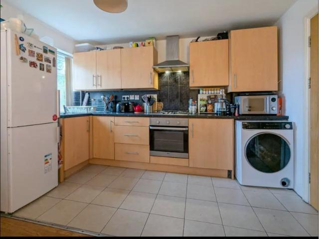 Apartment at Upper Tollington Park, Greater London