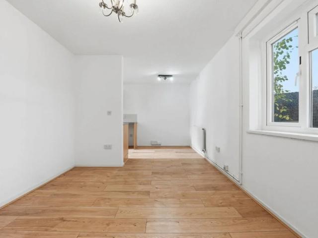Apartment at Uppingham Gardens, Nottingham