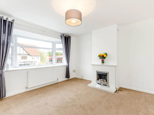 Apartment at Uxbridge Road, Three Rivers