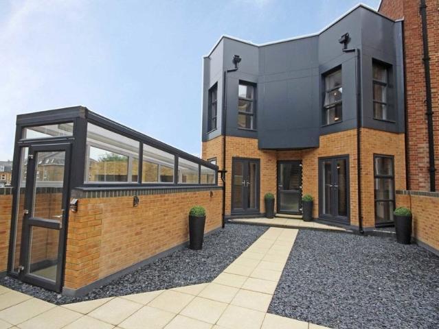 Apartment at Uxbridge Road, Greater London