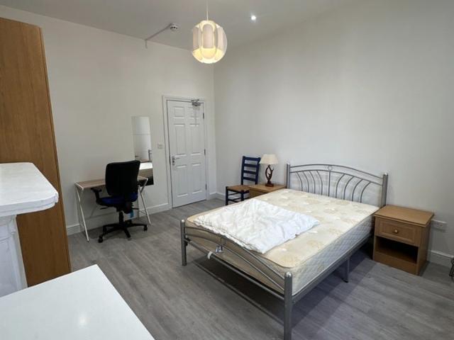 Room at Uxbridge Road, Greater London