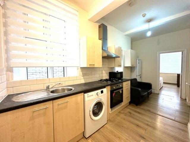 Apartment at Uxbridge Road, Greater London
