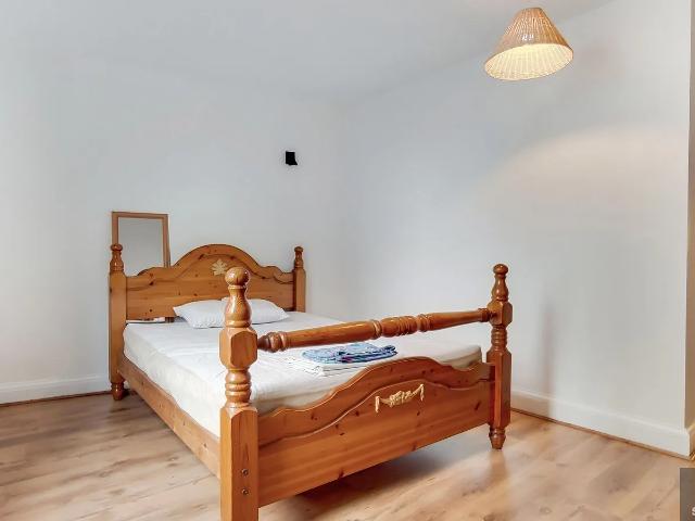 Apartment at Vorley Road, Greater London