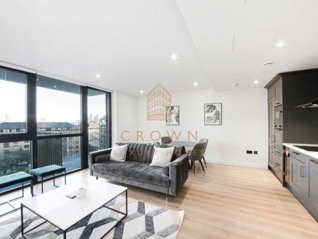 Apartment at Vaughan Way, Greater London
