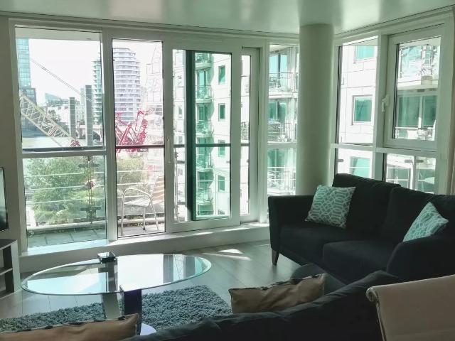 Apartment at Vauxhall Bridge, City of Westminster