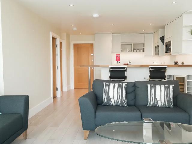Apartment at Vauxhall Bridge, City of Westminster