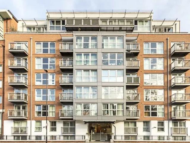 Apartment at Vauxhall Bridge Road, City of Westminster