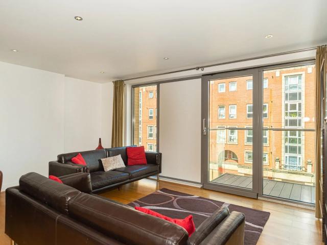 Apartment at Vauxhall Bridge Road, City of Westminster
