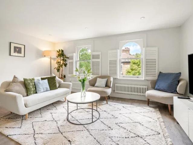 Apartment at Vauxhall Grove, Greater London
