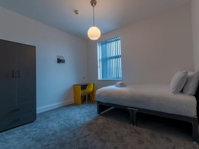 Room at Vale of Neath Road, Swansea