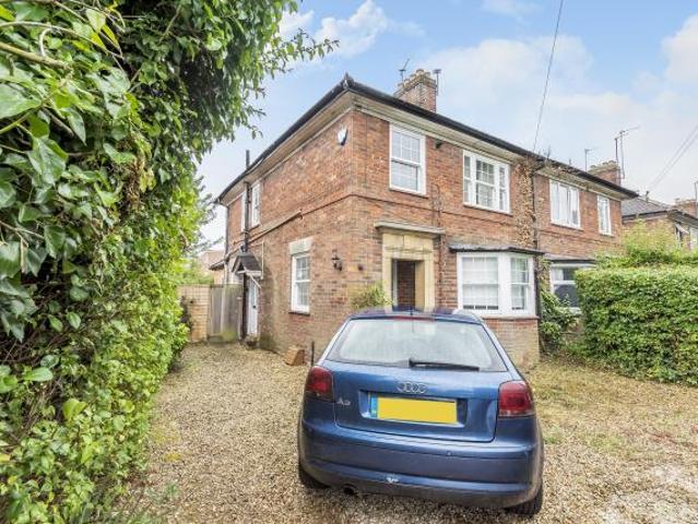 Apartment at Valentia Road, Oxford