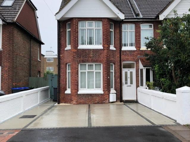 Apartment at Valencia Road, Worthing