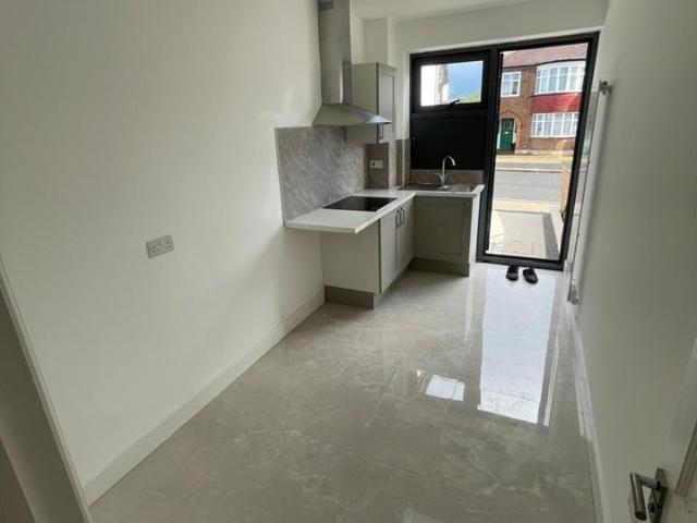 Apartment at Valley Drive, Greater London