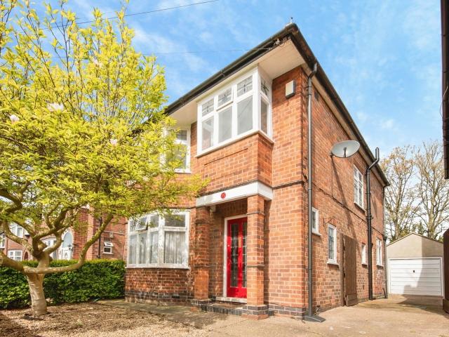 Apartment at Valmont Road, Nottingham