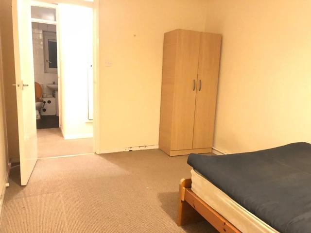 Apartment at Vandome Close, Greater London