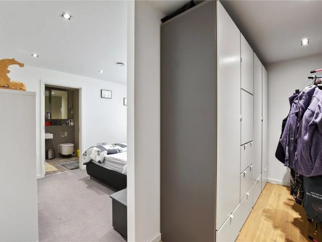 Apartment at Vanston Place, Greater London