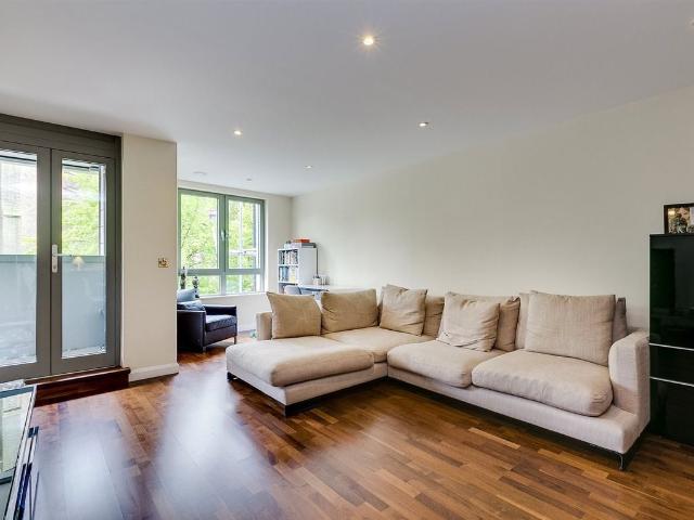 Apartment at Vanston Place, Greater London