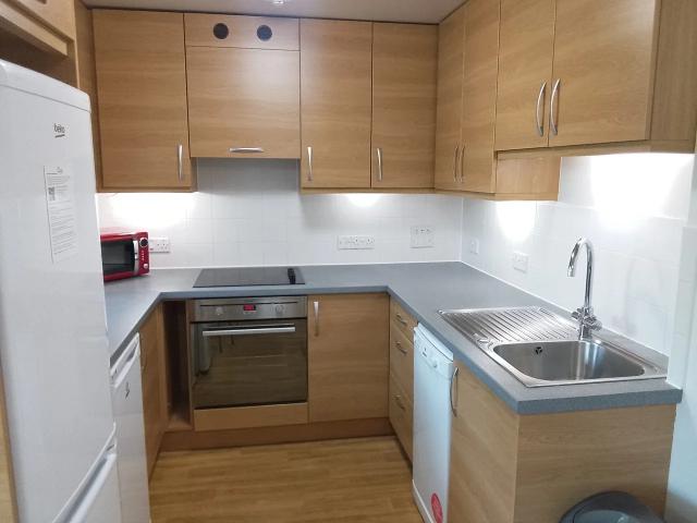 Apartment at Vermont Close, Southampton