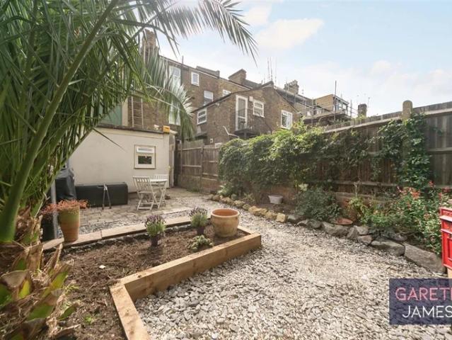Apartment at Vestry Road, Greater London