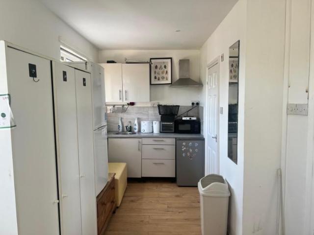 Apartment at Vivian Avenue, Greater London