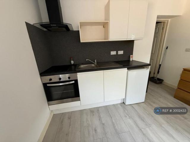 Apartment at Vicarage Lane, Coventry