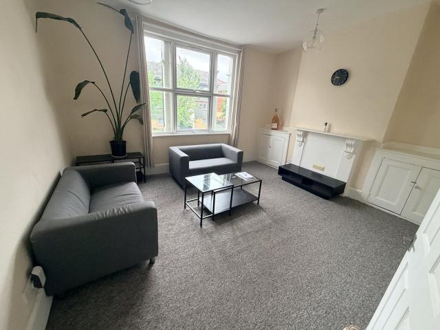 Apartment at Vicarage Lane, Greater London
