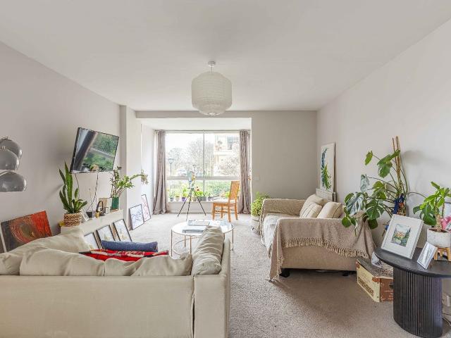 Apartment at Vicarage Walk, Greater London