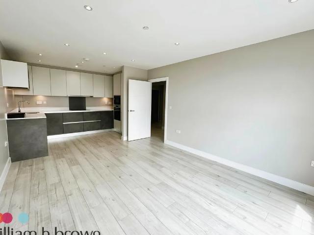 Apartment at Victoria Avenue, Southend on Sea