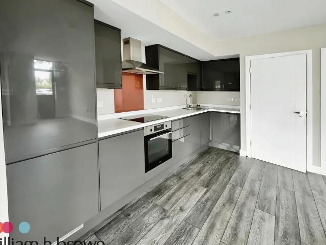 Apartment at Victoria Avenue, Southend on Sea
