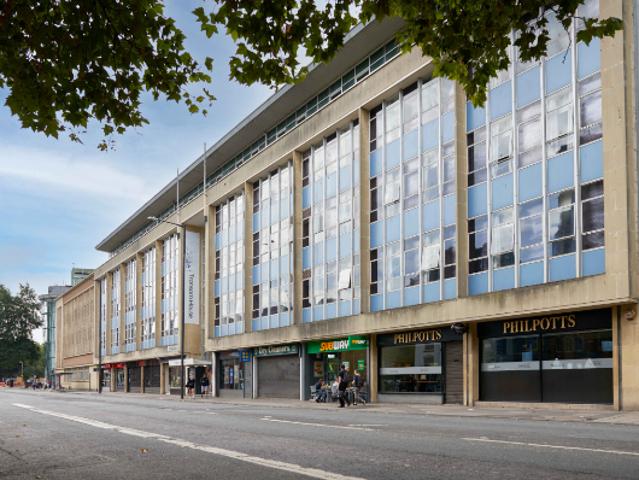 Apartment at Victoria Street, Bristol