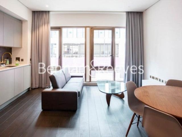 Apartment at Victoria Street, City of Westminster