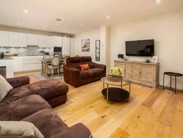 Apartment at Victoria Street, St Albans