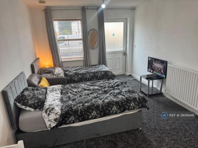 Apartment at Victoria Road East, Leicester