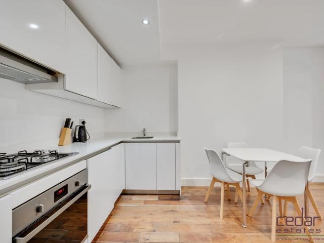 Apartment at Victoria Road, Greater London